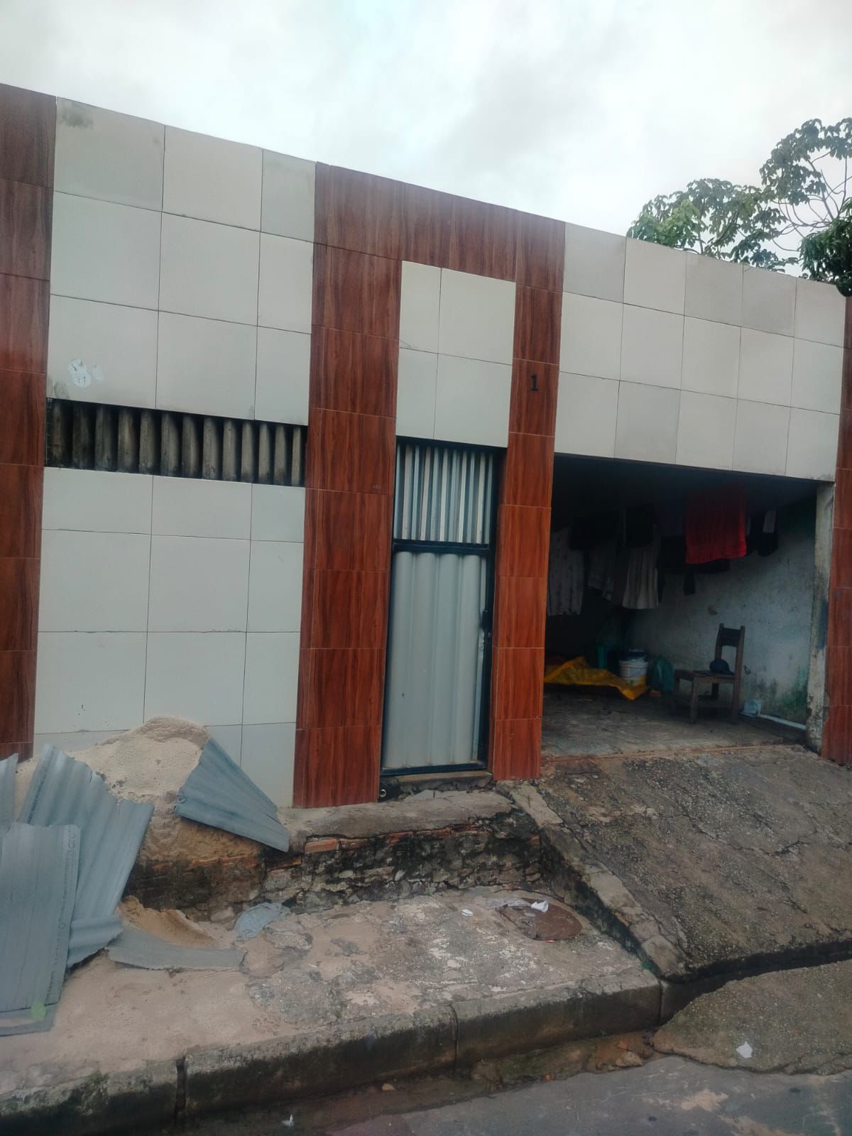 PM rastreia moto roubada e fecha desmanche clandestino com mais de 20 ...